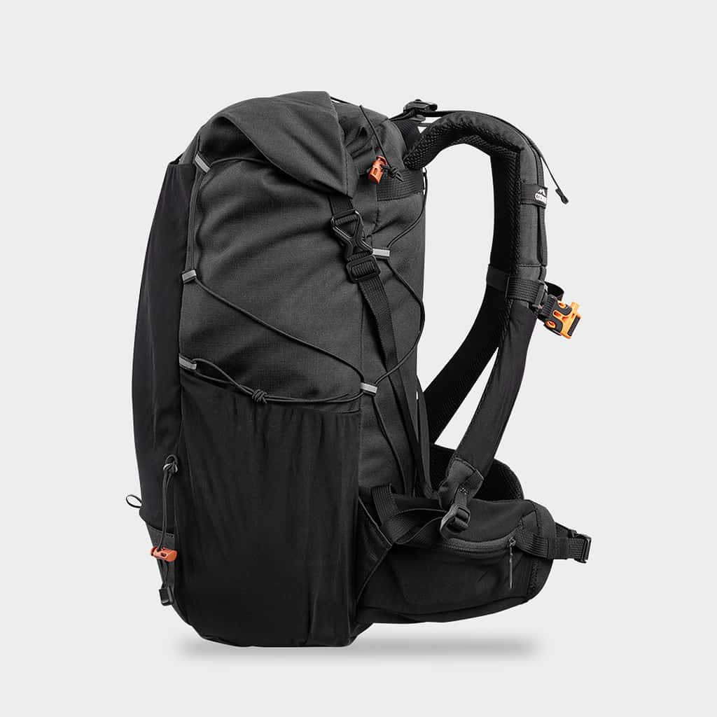 Tas Ultralight Morgan 42L Hitam | Cozmeed